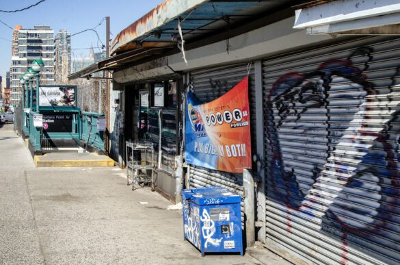 MTA Station at Hunters Point – New York